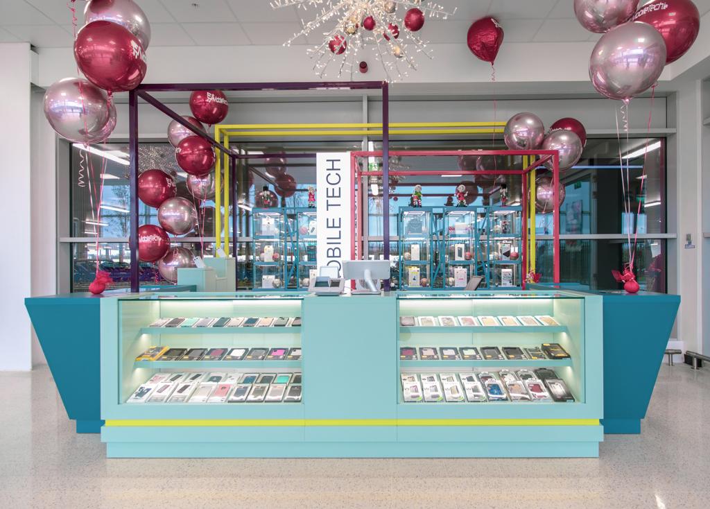 Store Locations & Opening Hours